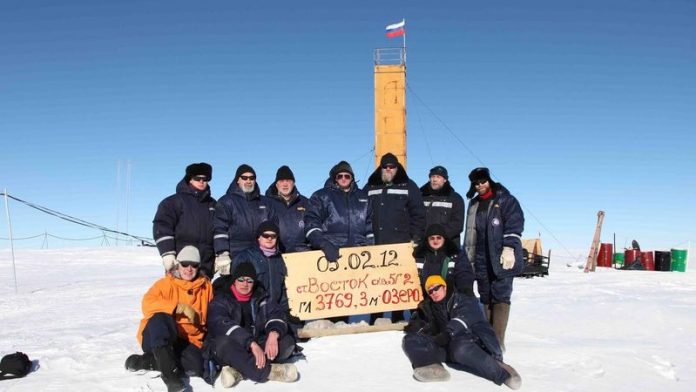 Scientists discover ‘new life’ forms below Antarctic ice – The Mail ...