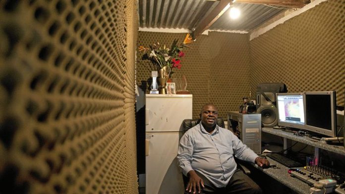 Nozinja: The world at his feet – The Mail & Guardian