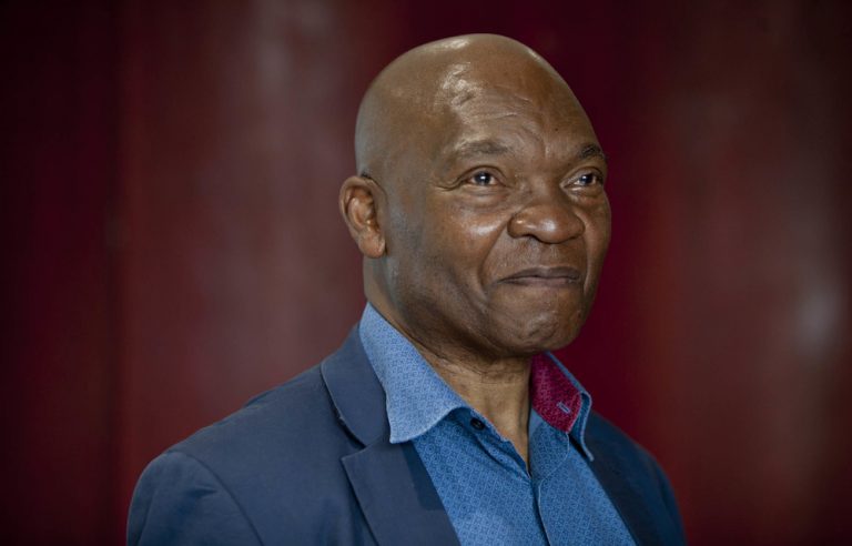 Mandla Lannga on Dare Not Linger with Mandela – The Mail & Guardian