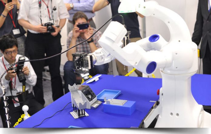 The Epson Robot gets real – The Mail & Guardian