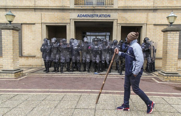 Davies calls for investigation into NEF head – The Mail & Guardian