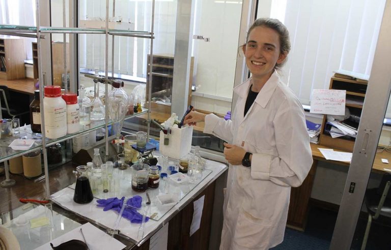 Jessica Anne Harris: Photodynamic treatment of cancer has less side ...