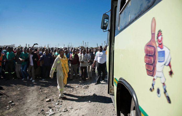 Gangs in Cape Town: A daily dance with death – The Mail & Guardian