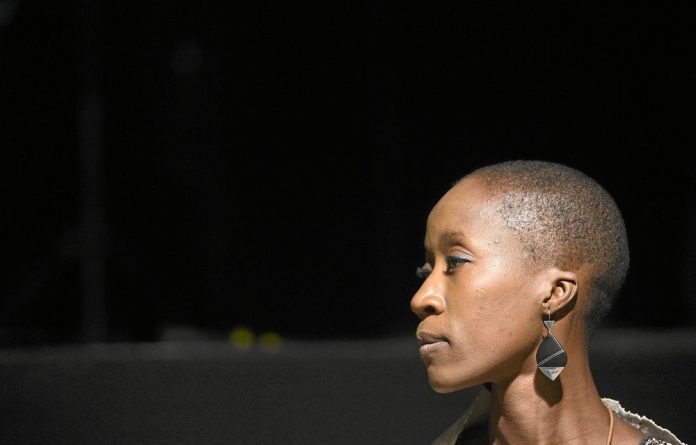 Rokia Traoré brings a spark of life to a country in political turmoil ...