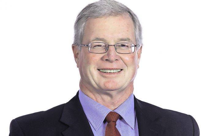 Economists: Regulation, grants strangling economic activity – The Mail ...