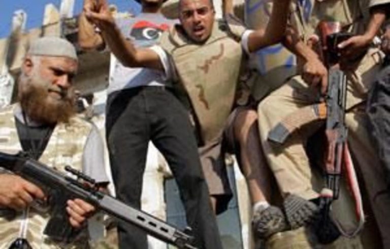 Gaddafi flees, vows ‘fight to the end’ – The Mail & Guardian