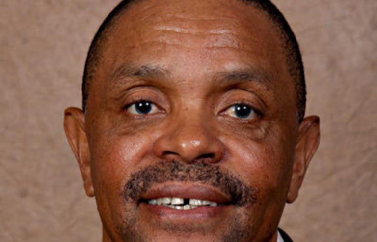 DA: Zuma’s govt blows R1,5bn on luxuries – The Mail & Guardian