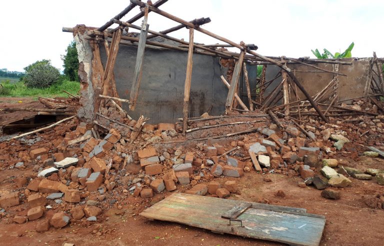 Governments must end the brutal practice of forced evictions – The Mail ...