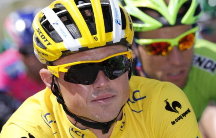 Gerrans leads Tour de France, Evans sees teammates tumble – The Mail ...