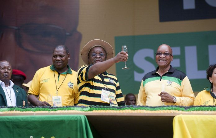 Zuma launches new ANC manifesto – The Mail & Guardian