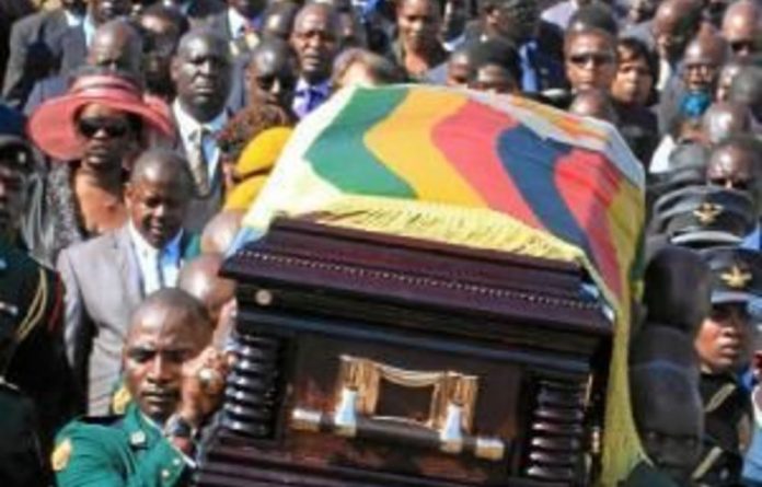 How did Solomon Mujuru die? Zim MPs demand answers – The Mail & Guardian