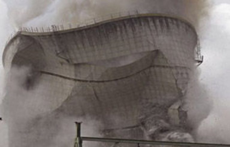 Athlone cooling towers reduced to rubble – The Mail & Guardian