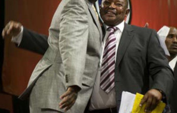 Shilowa quits damaging leadership tussle – The Mail & Guardian