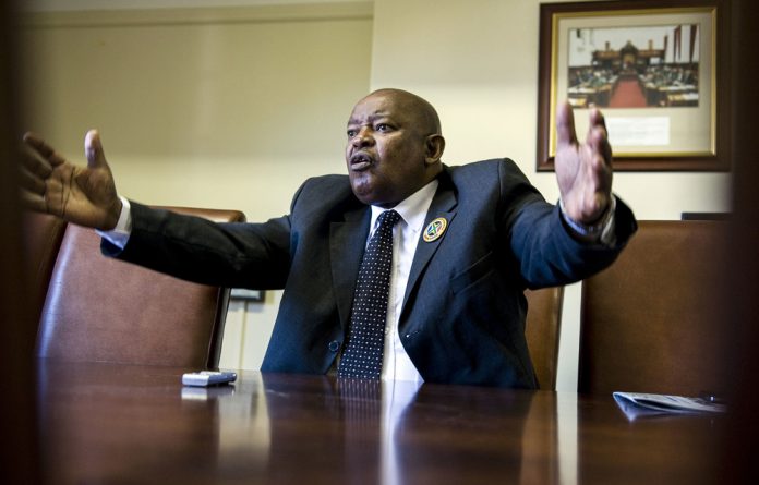 I’m not going for cheap votes over land, says Lekota – The Mail & Guardian