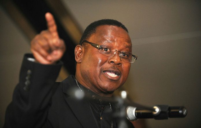 SA in danger of reaching point of no return, says Chikane – The Mail ...