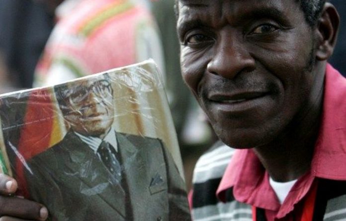 Zimbabwe human rights chief resigns in protest – The Mail & Guardian