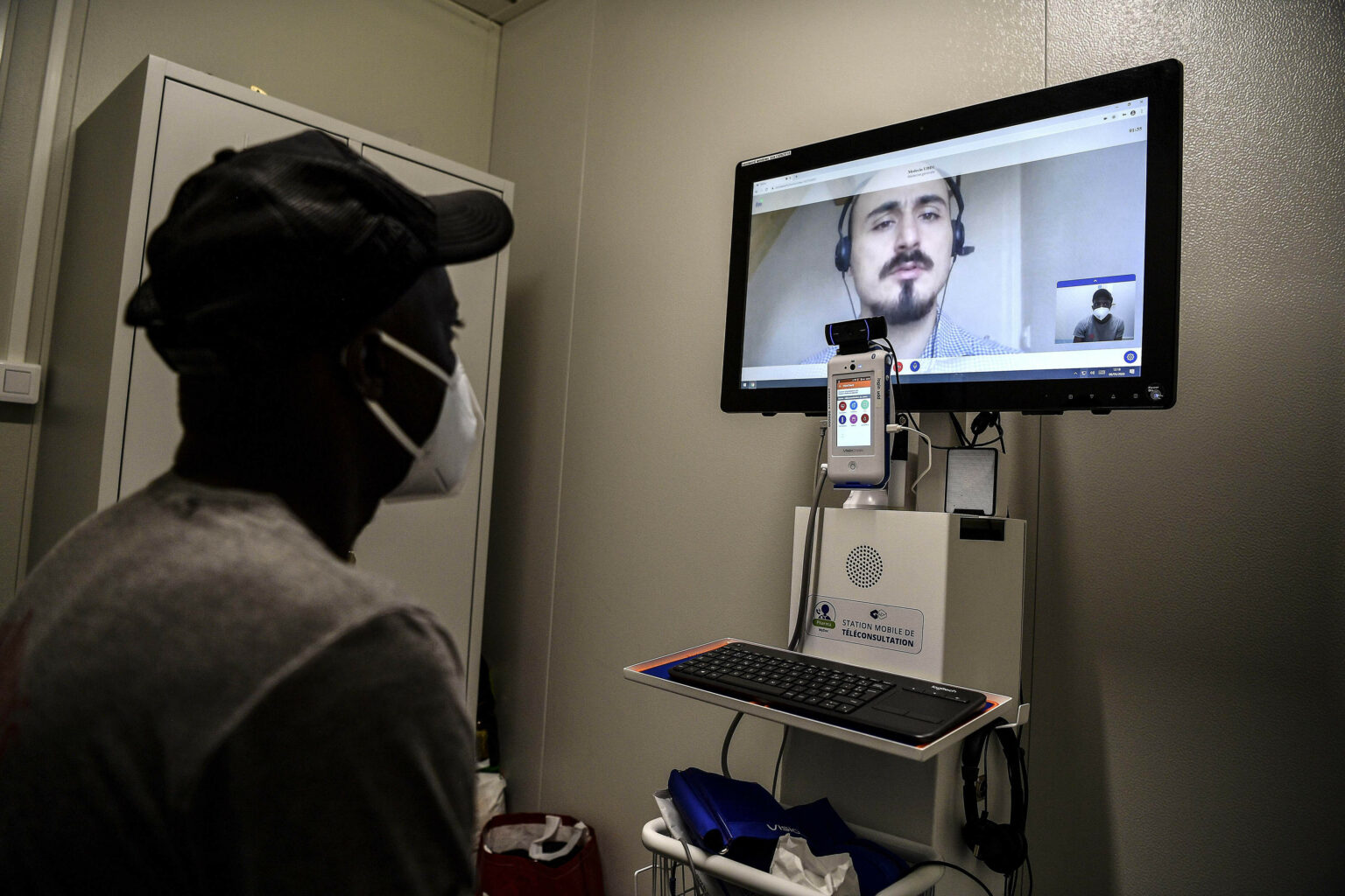 Challenges and opportunities for telemedicine in Africa – The Mail ...