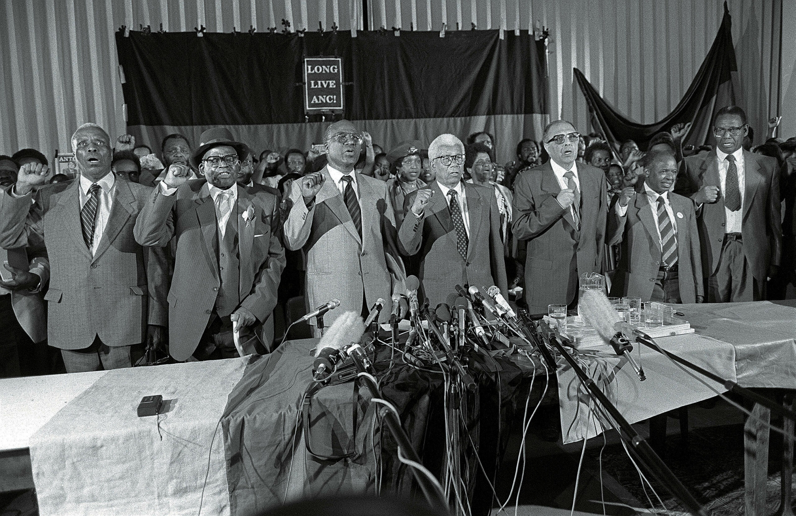 Comrade Andrew Mlangeni was the embodiment of service – The Mail & Guardian