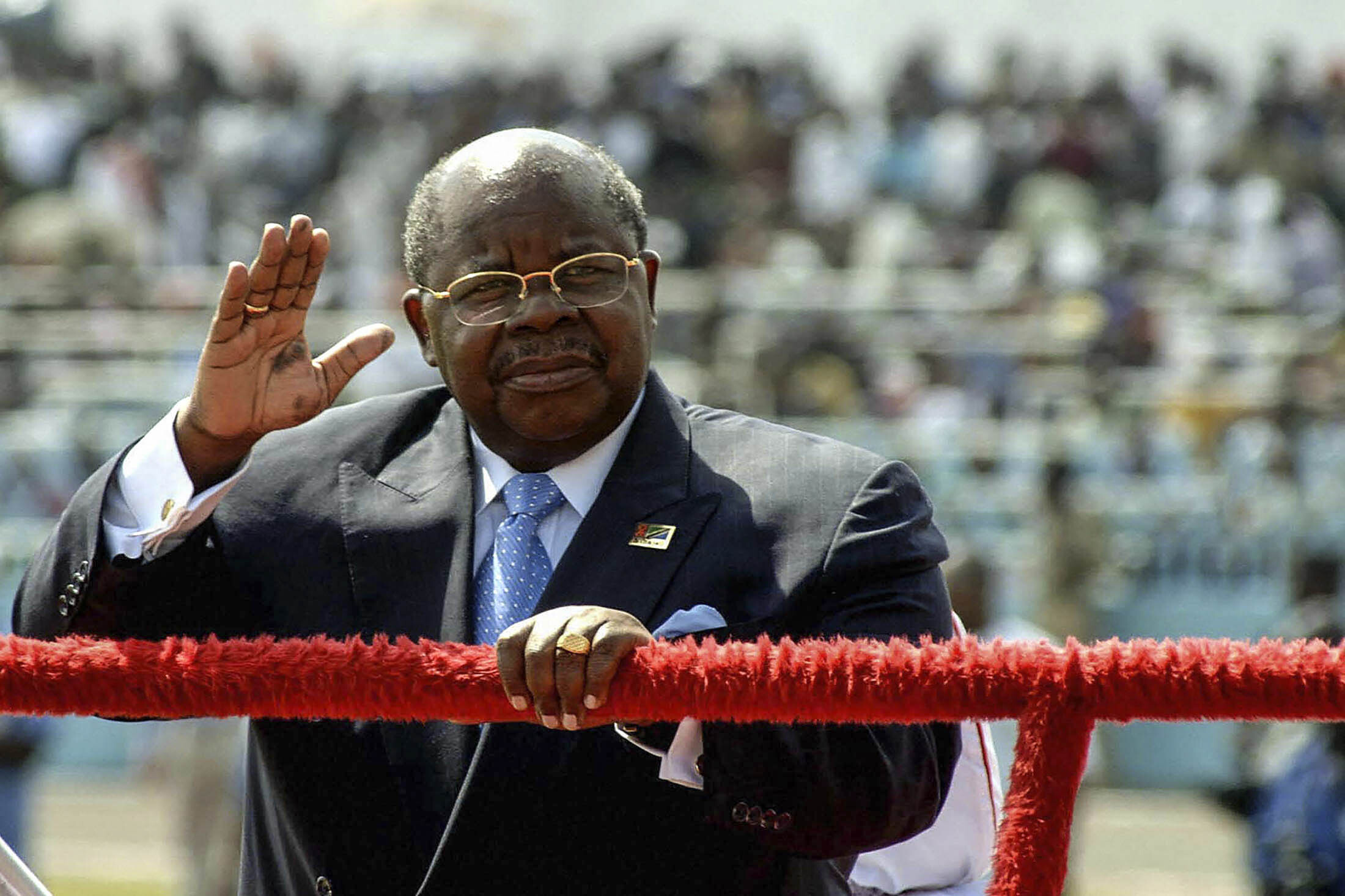 A salute to an African statesman, Benjamin William Mkapa – The Mail ...