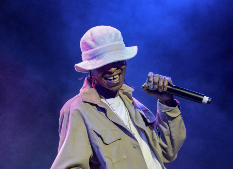 Extract from ‘Born to Kwaito’: How we choose to fashion ourselves – The ...