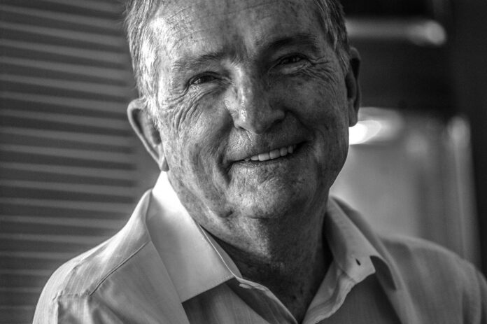 Obituary: Literary allrounder Stephen Gray was a scholar, critic ...