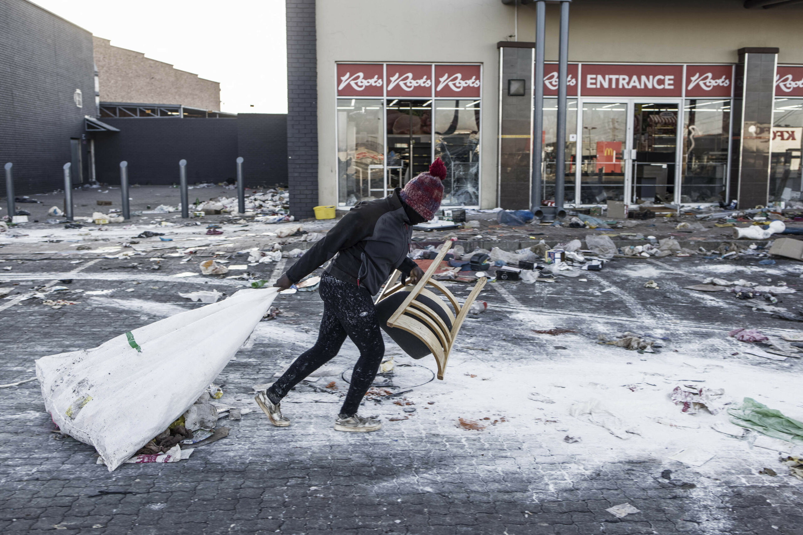 Riots and looting could cause PTSD among children – The Mail & Guardian