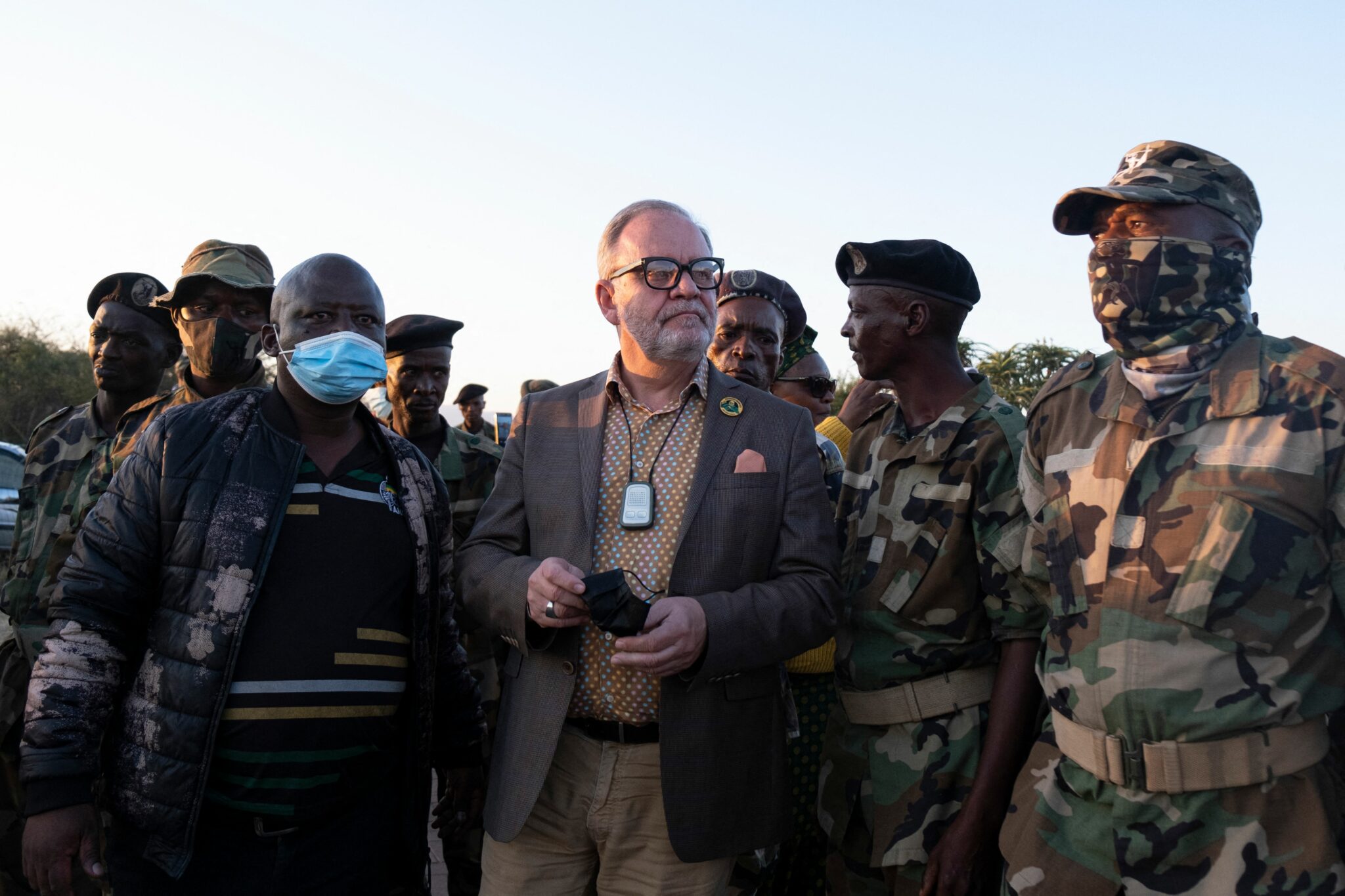 ANC suspends MKMVA spokesperson Carl Niehaus – The Mail & Guardian