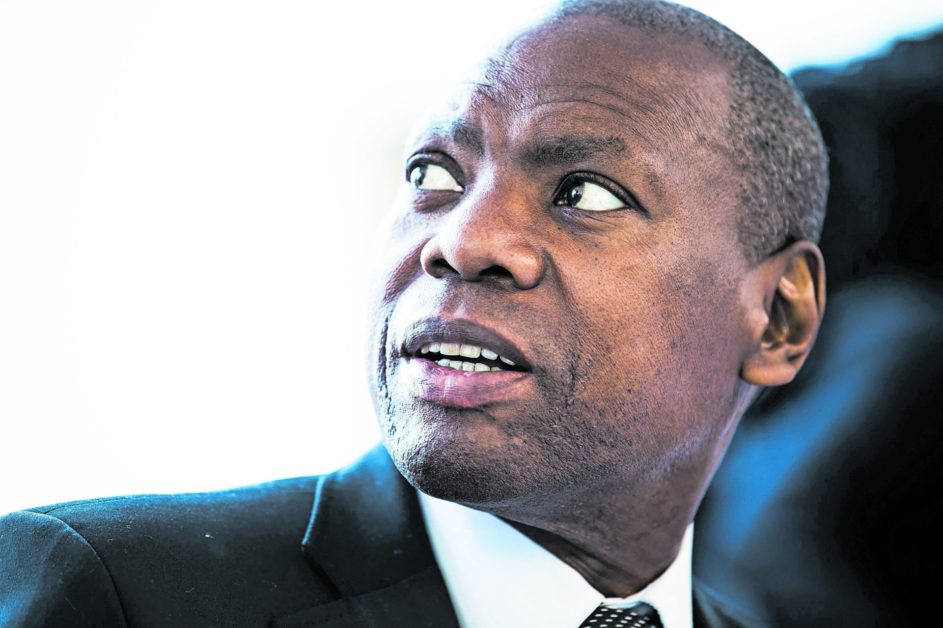 ANC in KZN throws its weight behind Zweli Mkhize – The Mail & Guardian