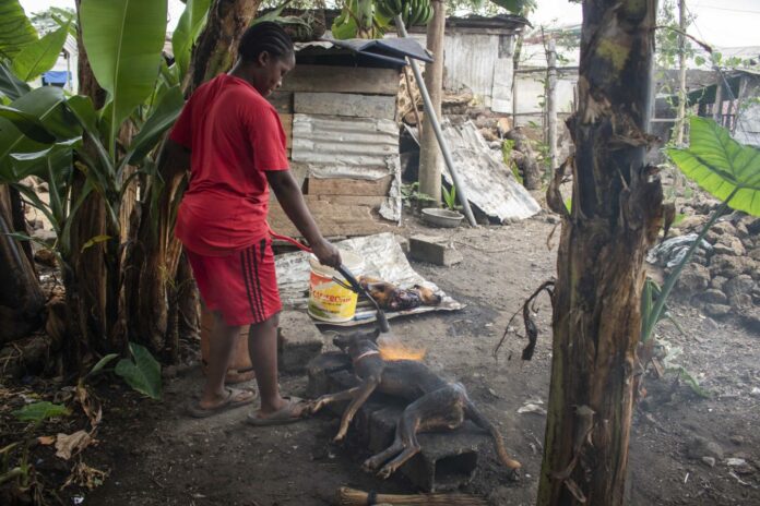 Anglophone Cameroon plays politics with no-work day – The Mail & Guardian