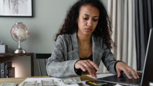 Standard Bank introduces new cashback offering through Instant Money ...