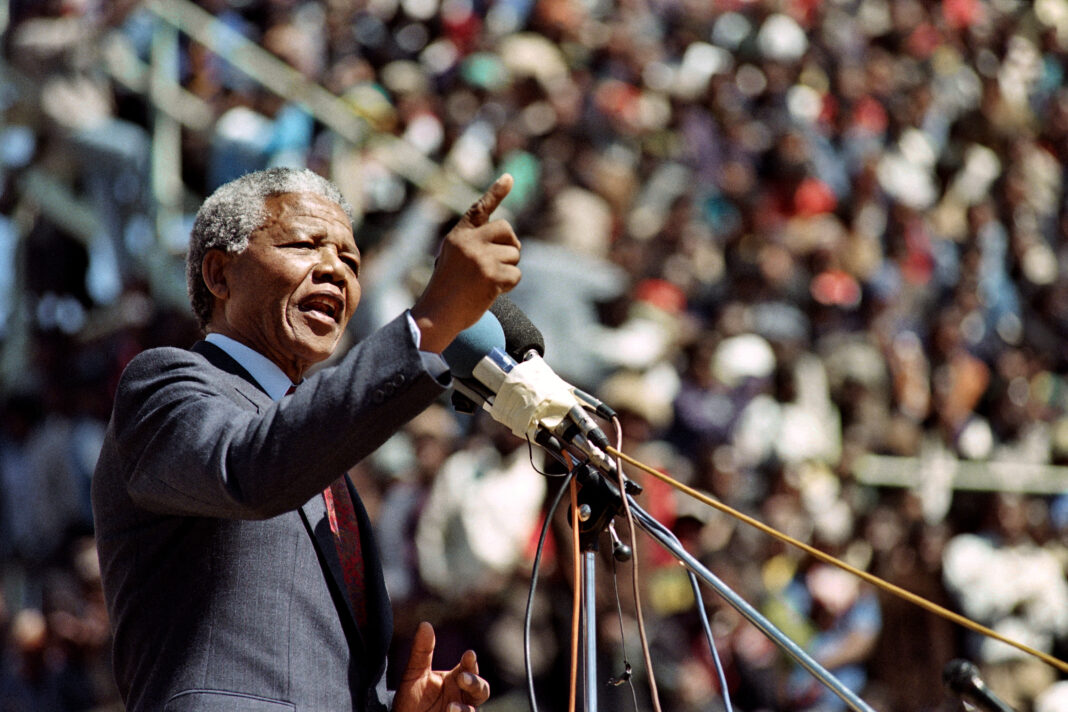 Top 10 Mandela must-reads – The Mail & Guardian