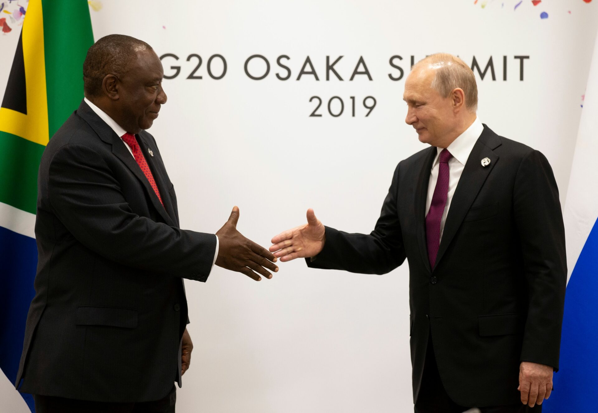 Ramaphosa says Putin wants end to Russia-Ukraine ‘conflict’ – The Mail ...