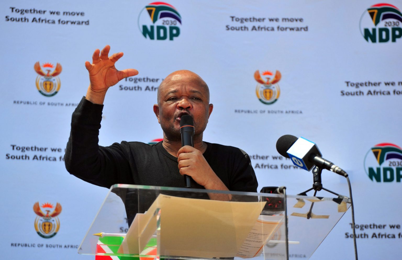 Senzo Mchunu: No growth or development without water – The Mail & Guardian