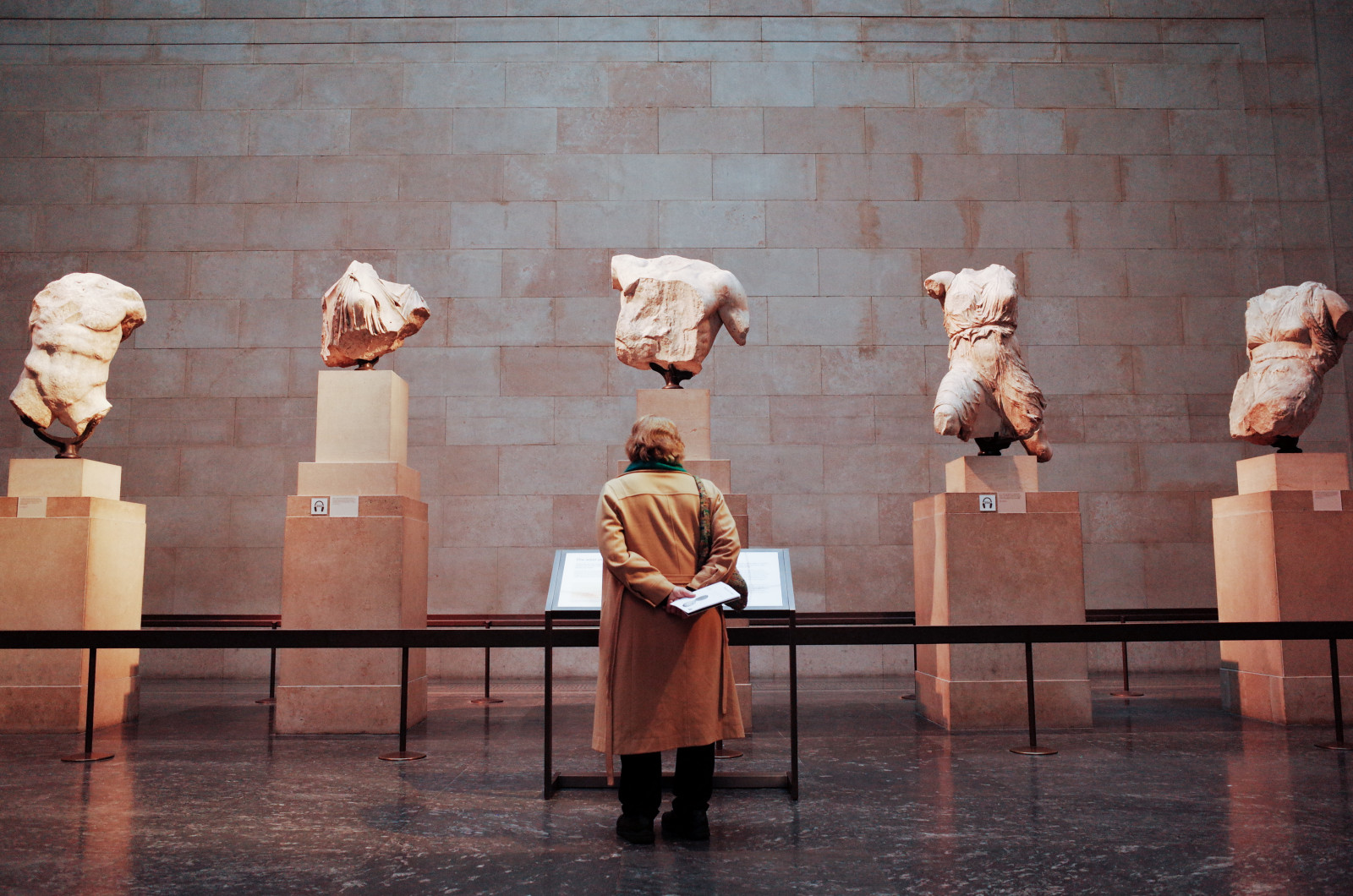 Nearly 800 years later, the fires of the Benin bronze casters still ...