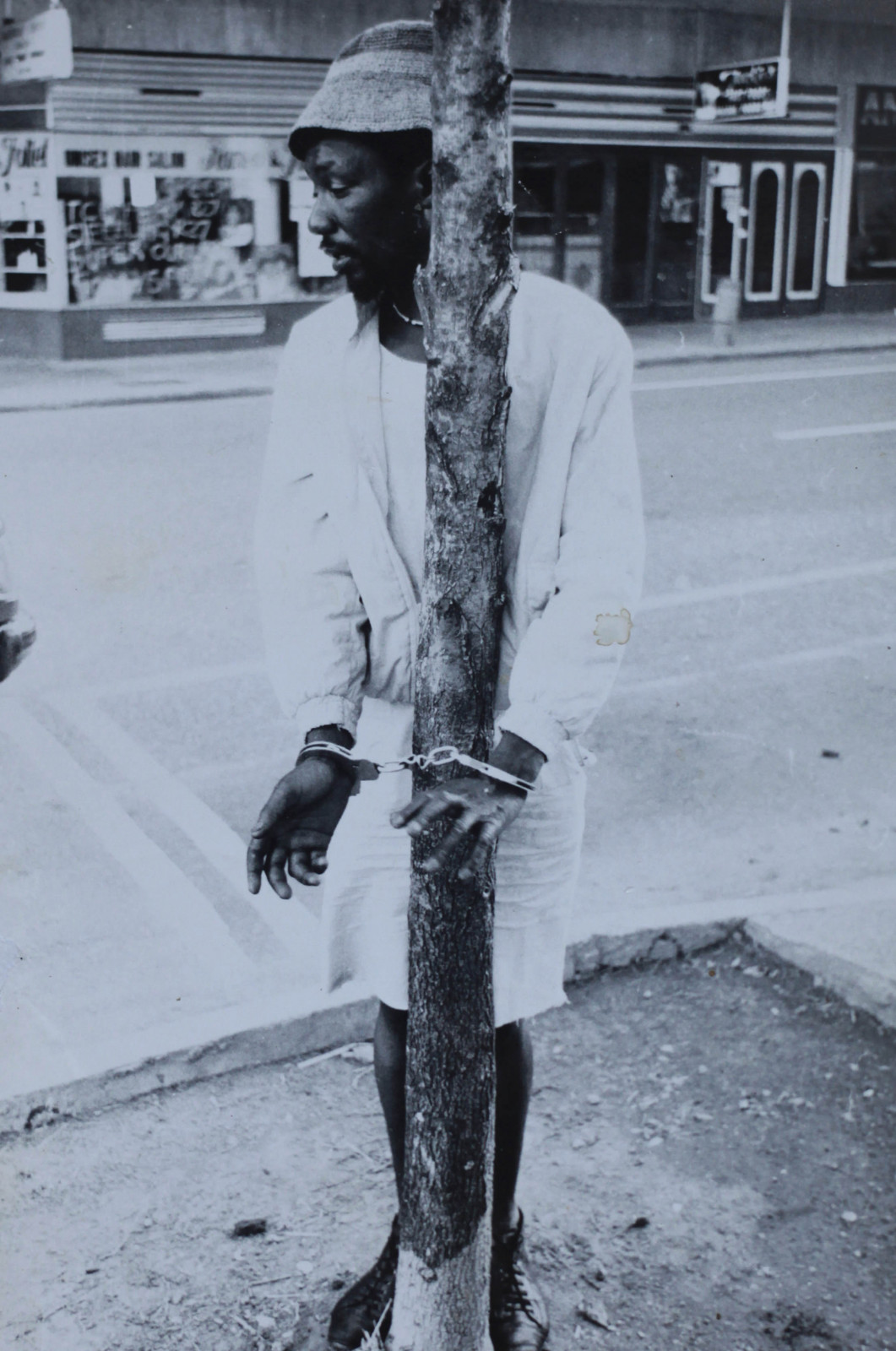 Mbuzeni Zulu: Photographer who shot the stars gets his place in the sun ...