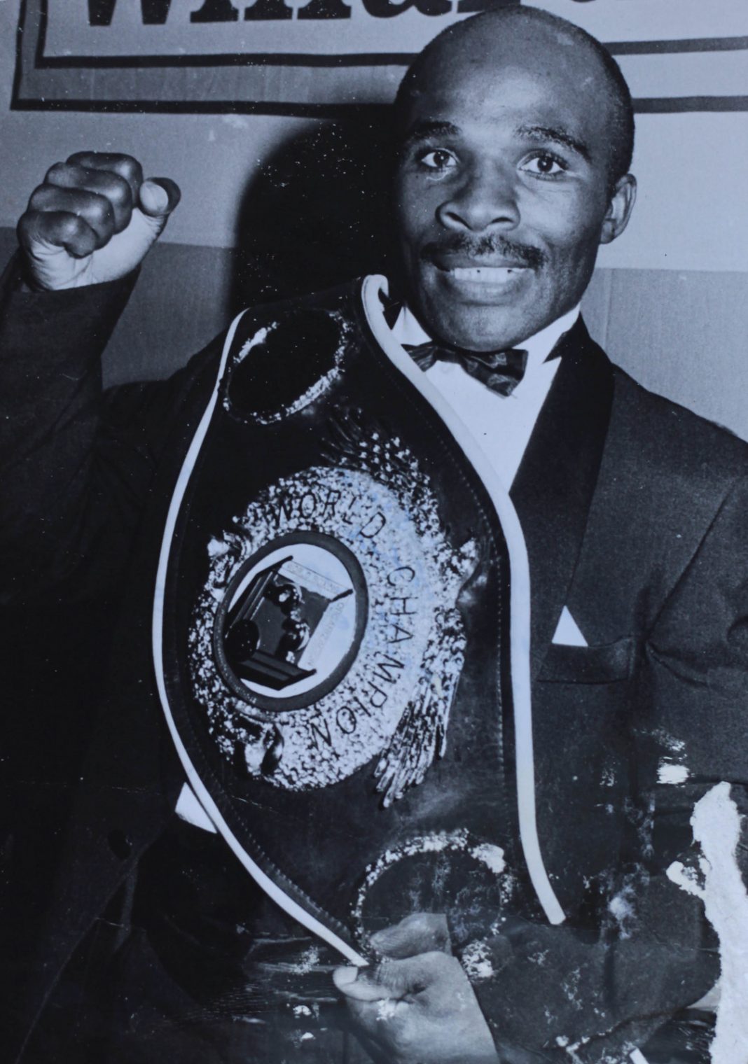 Mbuzeni Zulu: Photographer who shot the stars gets his place in the sun ...