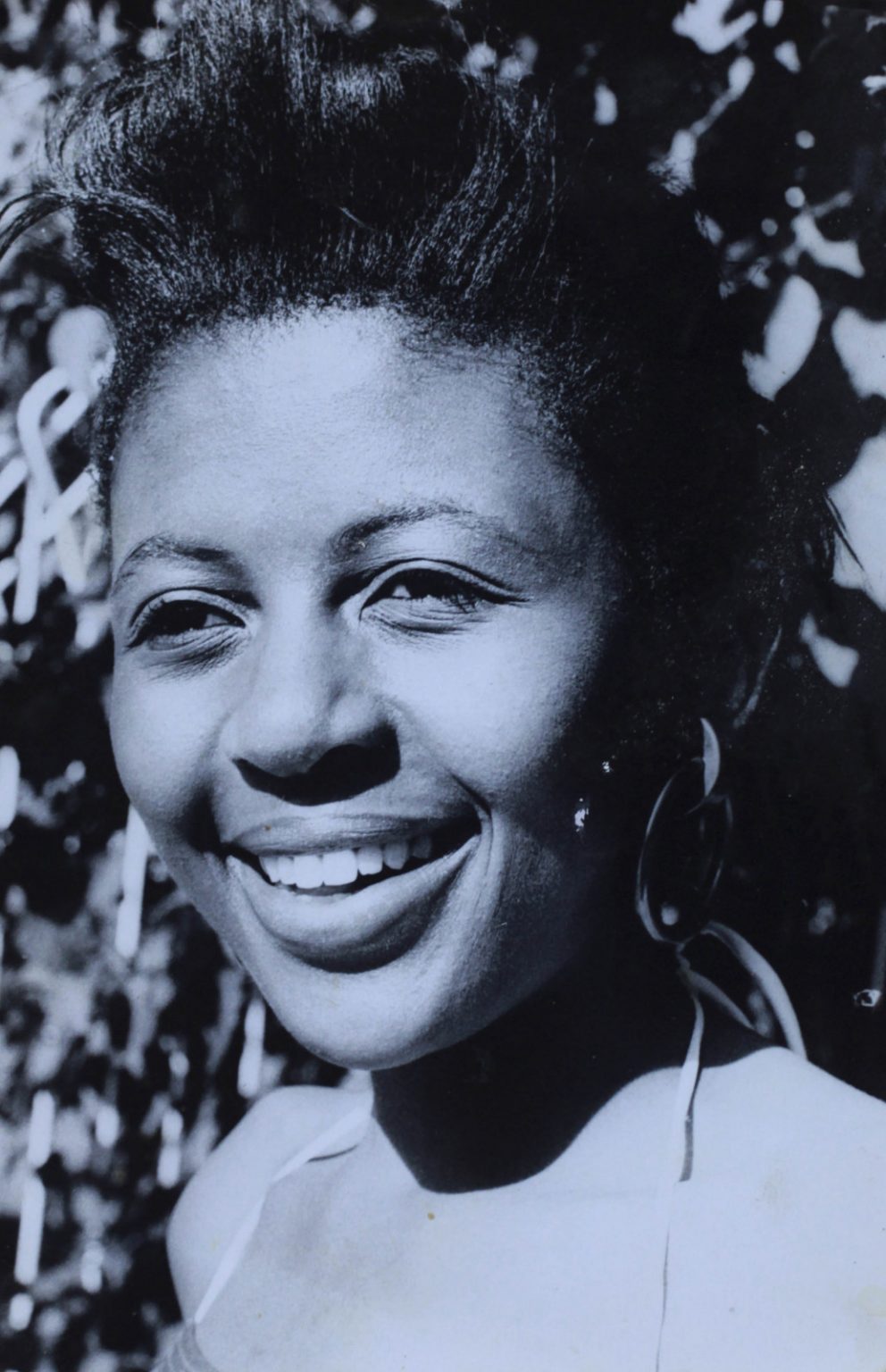 Mbuzeni Zulu: Photographer who shot the stars gets his place in the sun ...