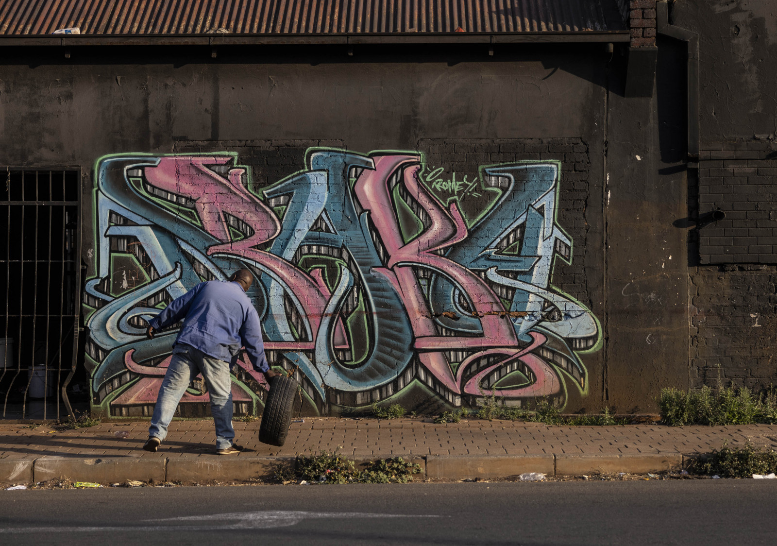 The writing is on the walls in Joburg’s inner city – The Mail & Guardian