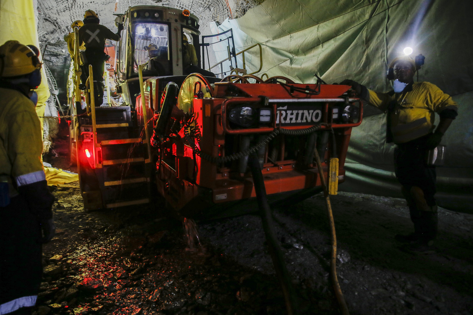 Mechanisation is still to come into its own in South Africa’s gold ...