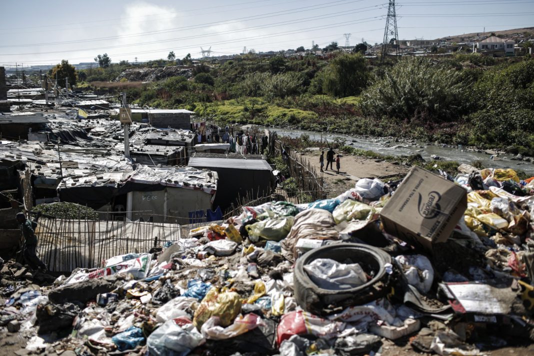 Weep on the banks of Joburg’s Jukskei River – The Mail & Guardian