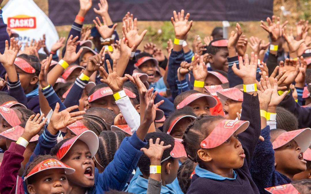 SASKO Siyasizana initiative: Handover of the first of a 1 000 ...