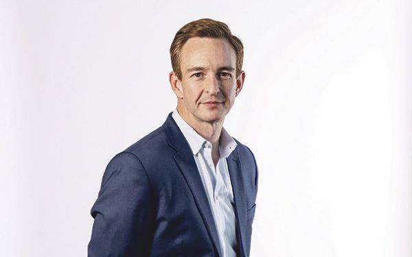 Financial consumers back hedge funds for better risk-adjusted returns ...