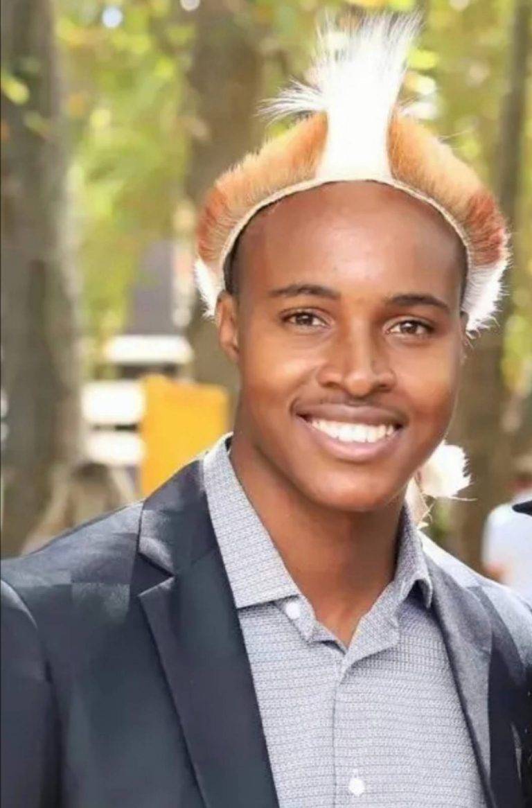 Mandla Mbotho – The Mail & Guardian