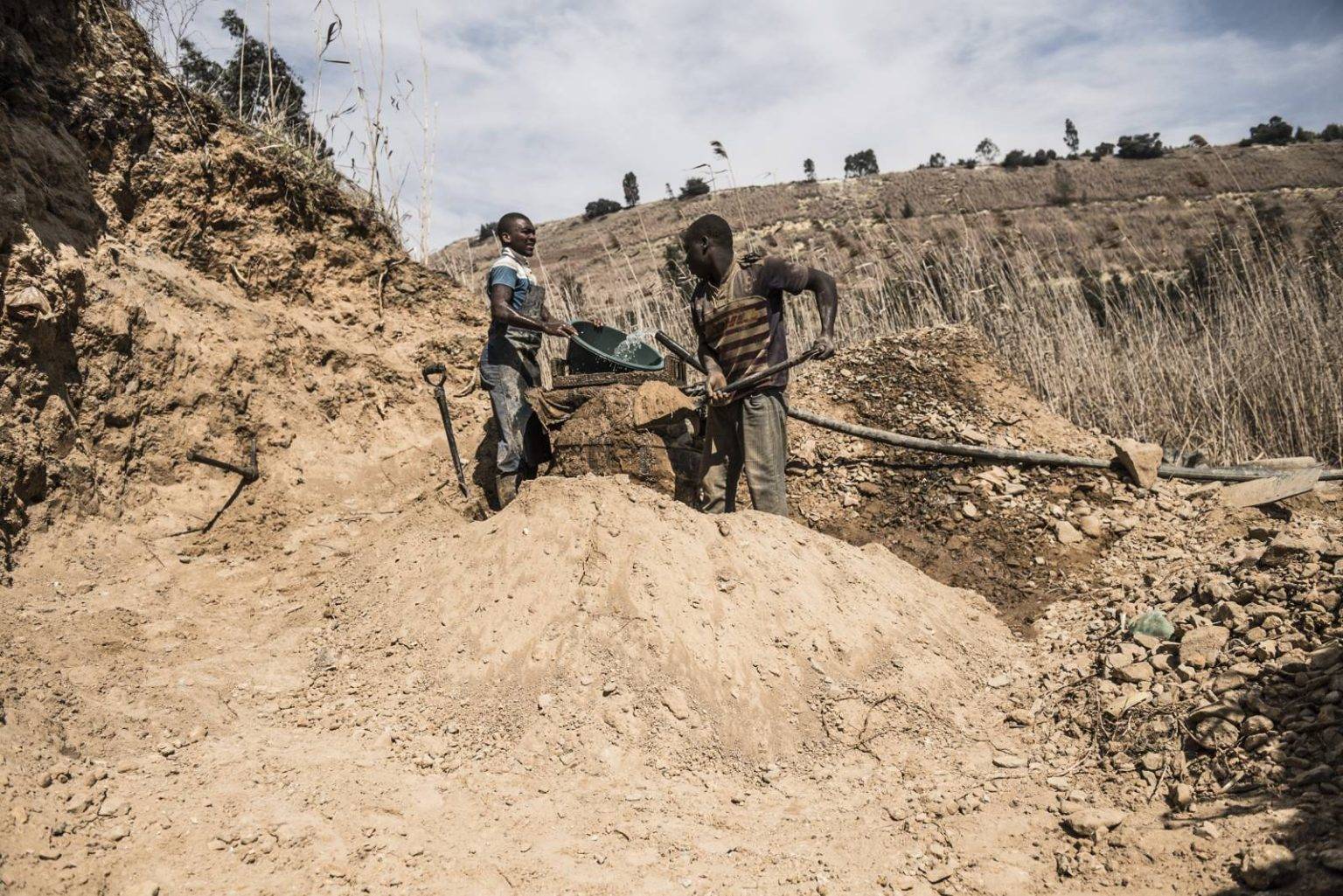 Zama zamas on the agenda at alternative mining indaba - SARWatch