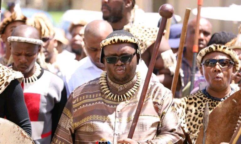 Zulu King MisuZulu fires traditional prime minister Thulasizwe ...