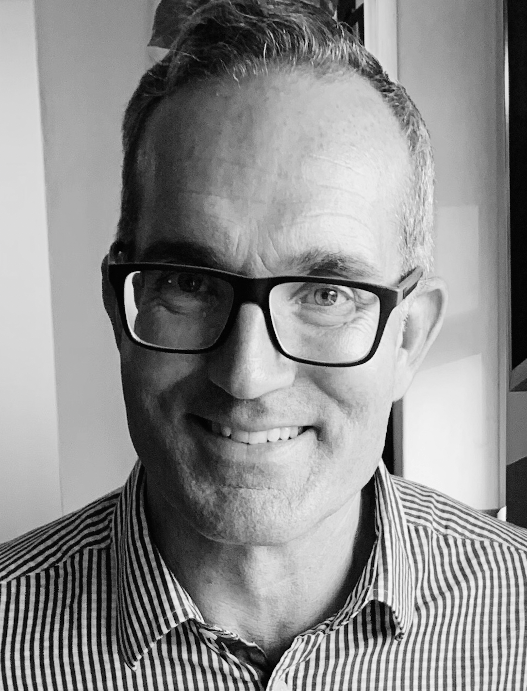 A Curated Walk with Peer Researchers and their Communities: Engaging a ...