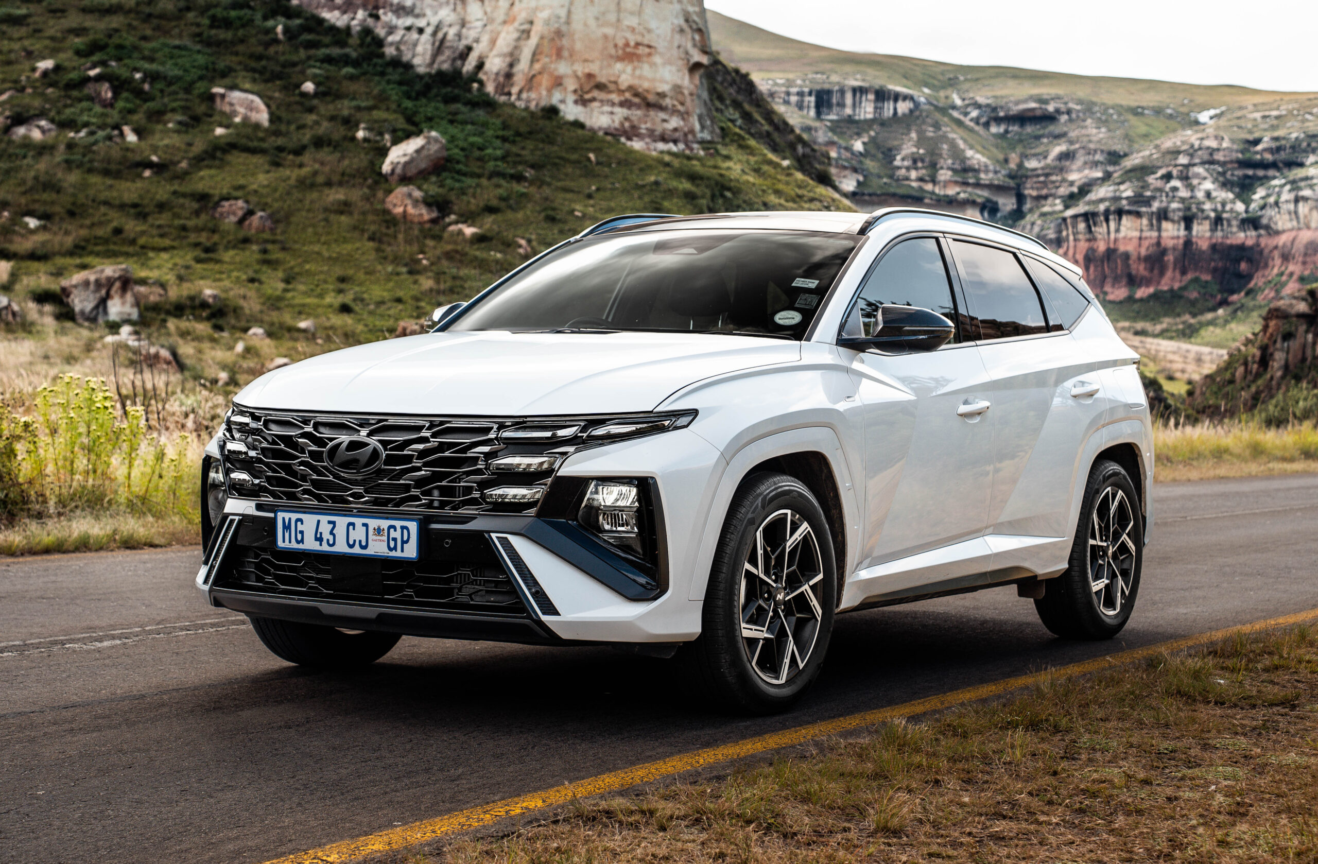 Hyundai Tucson review: Why diesel mid-sized SUVs are still important ...